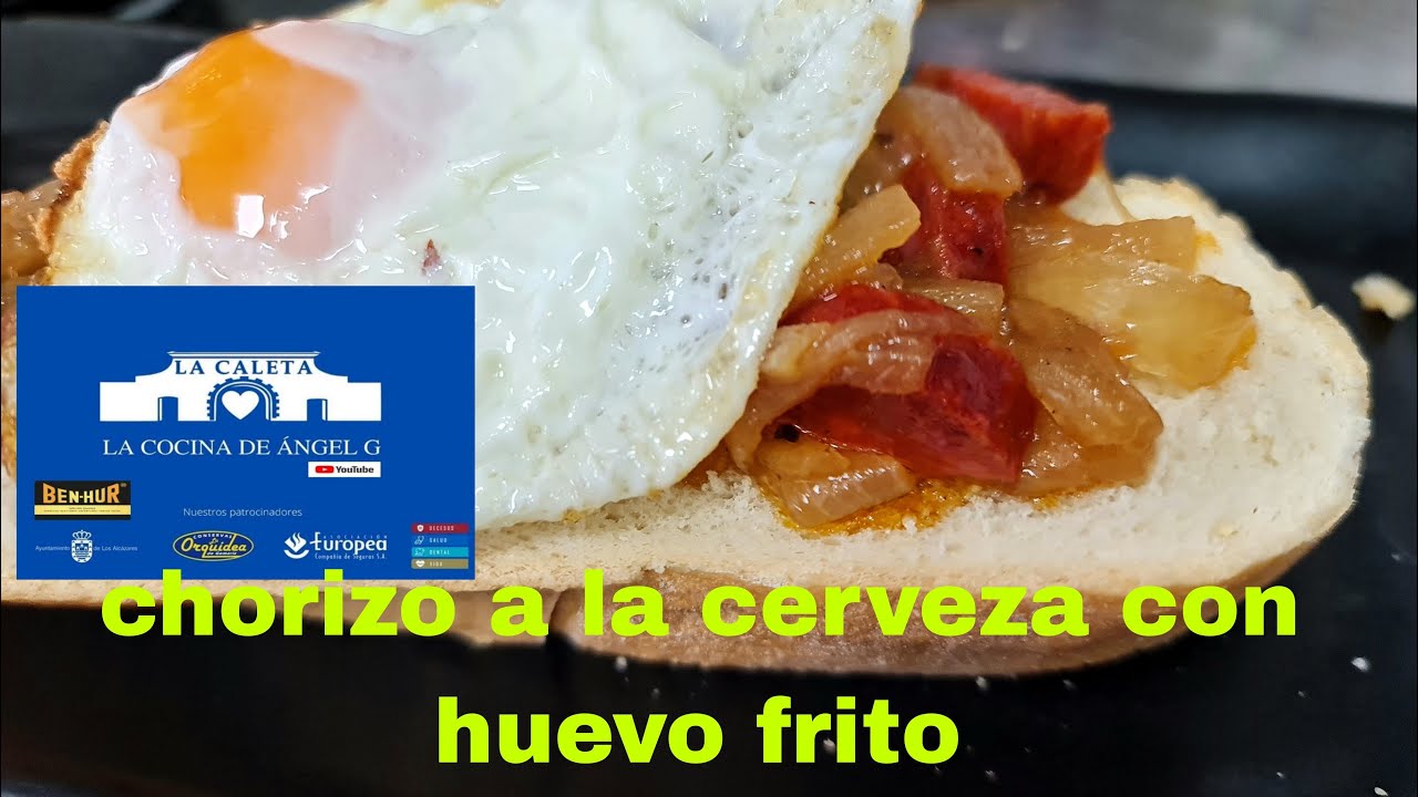 Tosta de chorizo a la cerveza y huevo frito - YouTube