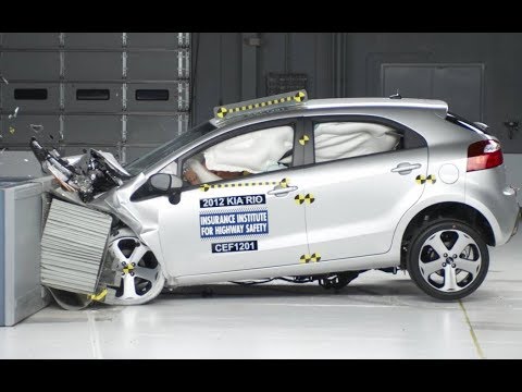 2012 Kia Rio original moderate overlap crash test (extended footage ...