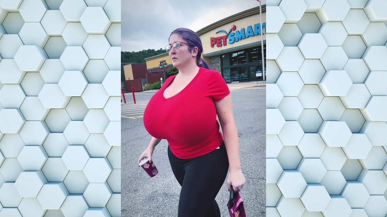 Goddess Demora | Top Plus size Model | Social Media Influencer ...