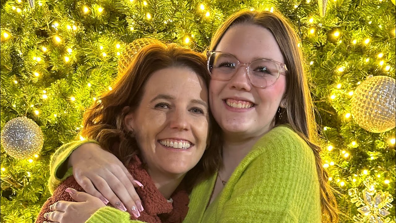 Sierra's 19th Birthday 🥳 - YouTube