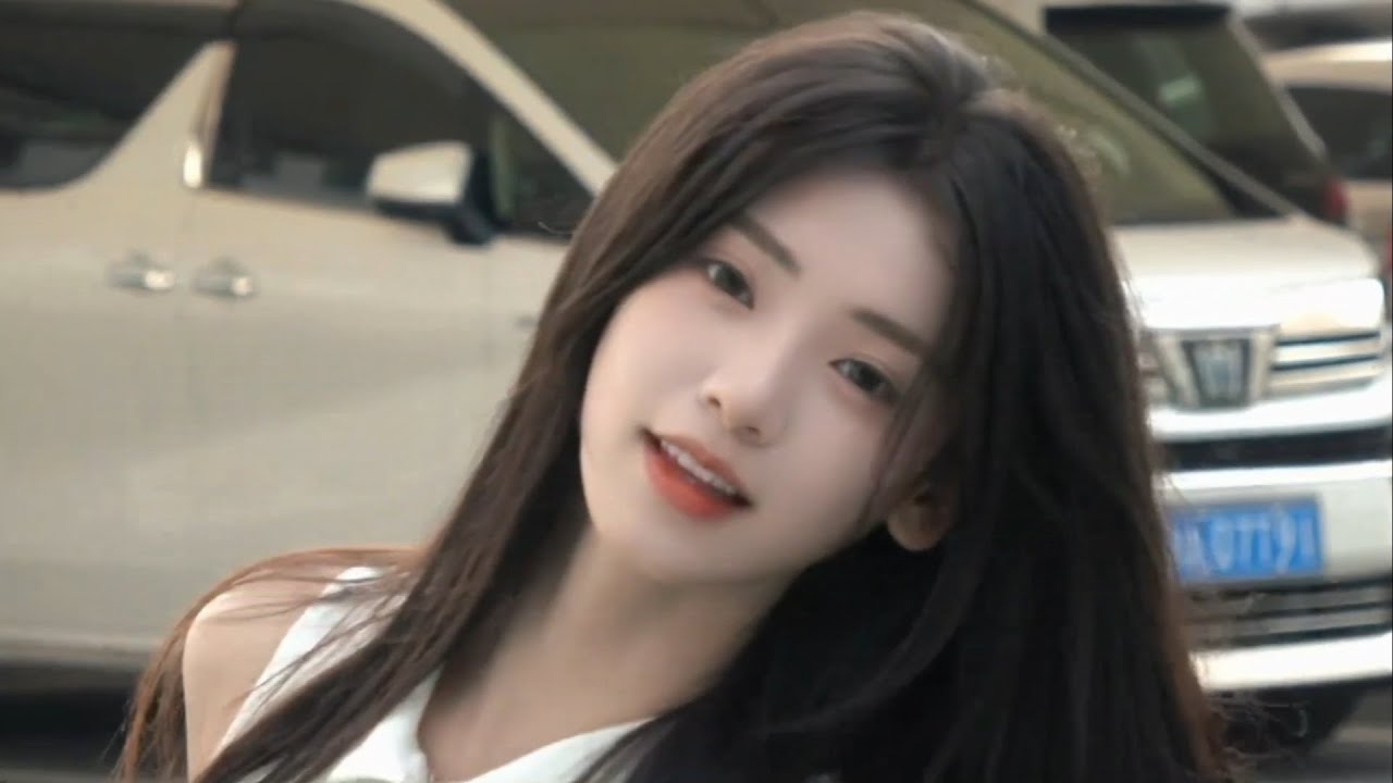 LongXia is so beautiful 😍 - YouTube