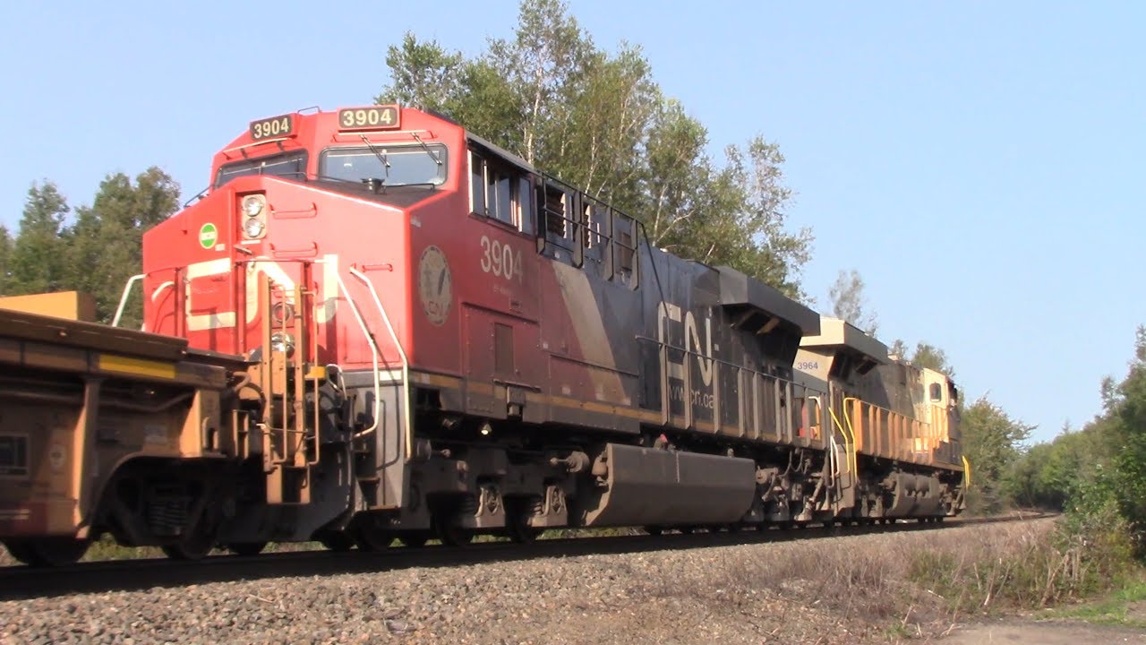 Run 8! Very Long and Heavy Stack Train CN 121 w/DPU Climbing the Hill ...