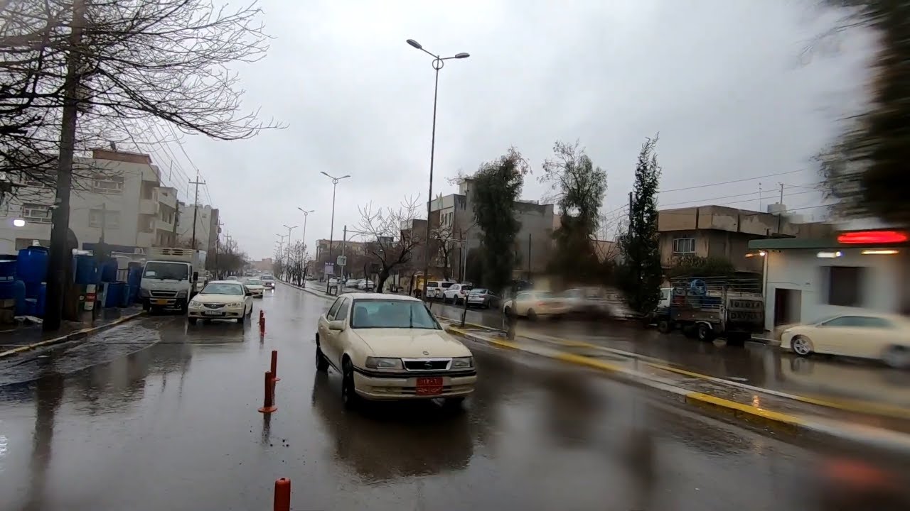 How to Cross The Street in Iraqi Kurdistan | Sulaymaniyah - YouTube