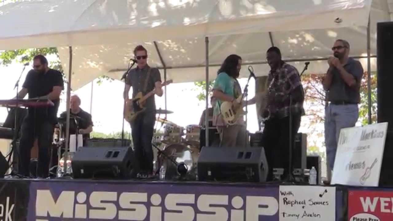 Patrick Harkins Band: "Messin' With the Kid" - YouTube