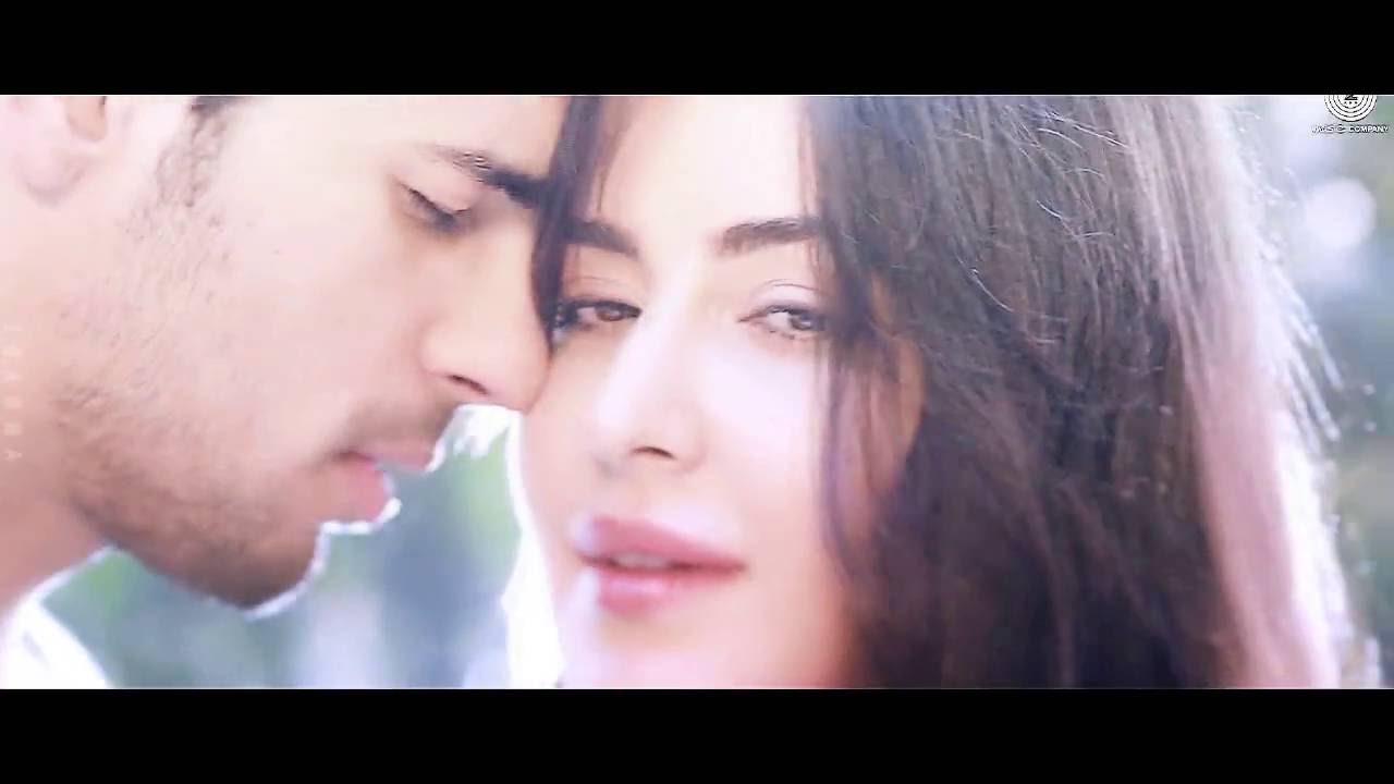 Satrangi Re - YouTube