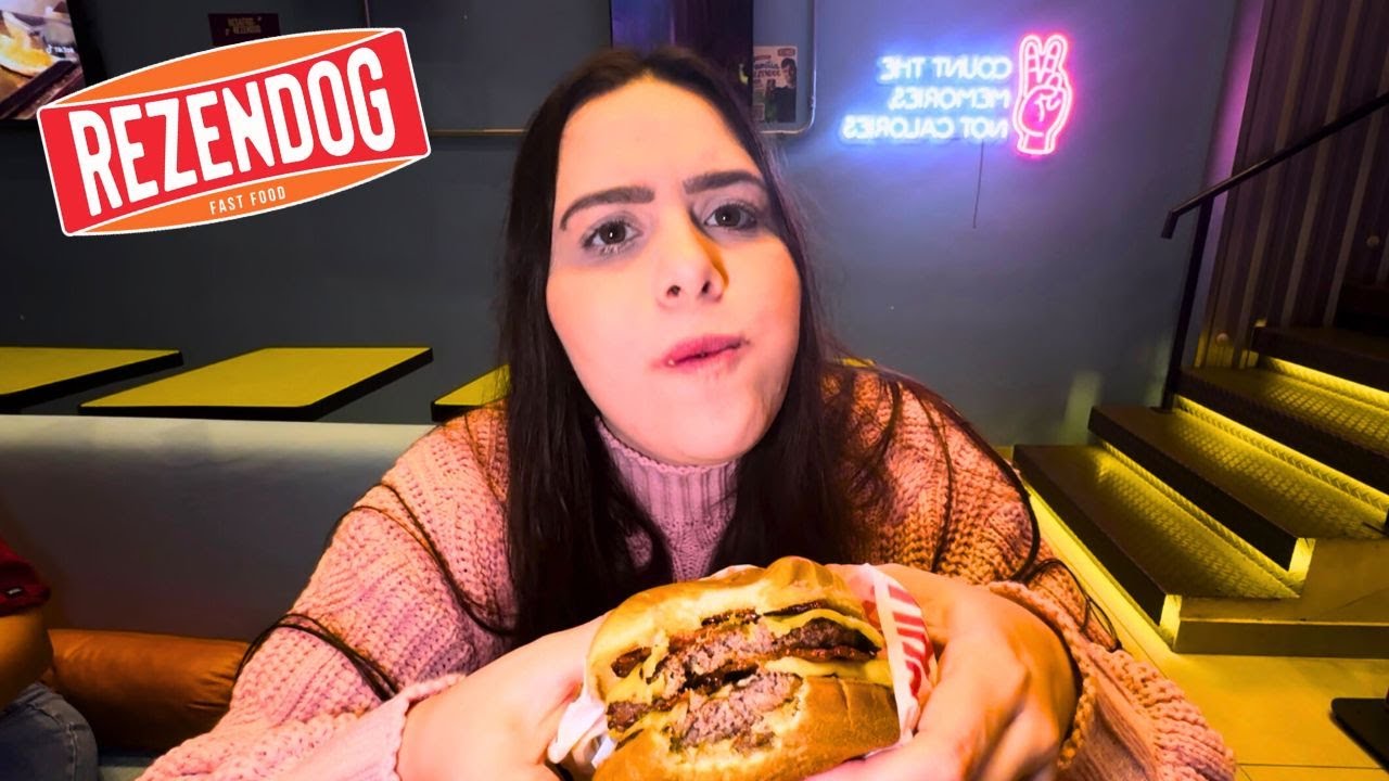 Fomos no Fast Food do REZENDE, Festival do Bacon no REZENDOG - YouTube