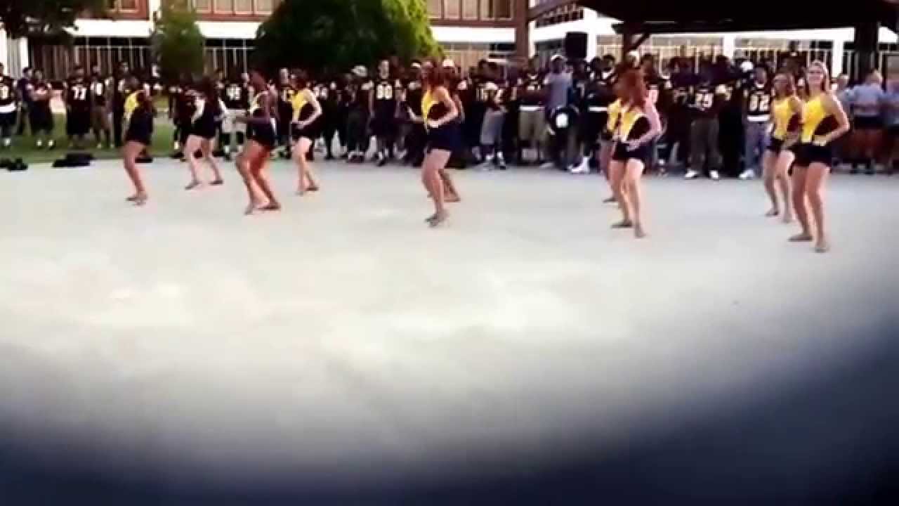 Texas A&M University Commerce Dance Team - YouTube