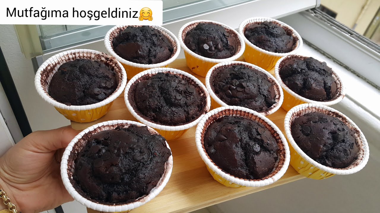 BROWNİ MİNİ ISLAK KEK👌MUFFİN KABINDA BOL SOSLU KEKLER👈ÇOCUKLAR BU ...