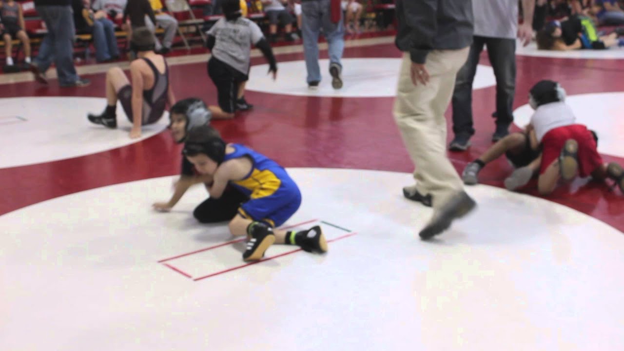 Natalie just having fun at wrestling for the first time - YouTube