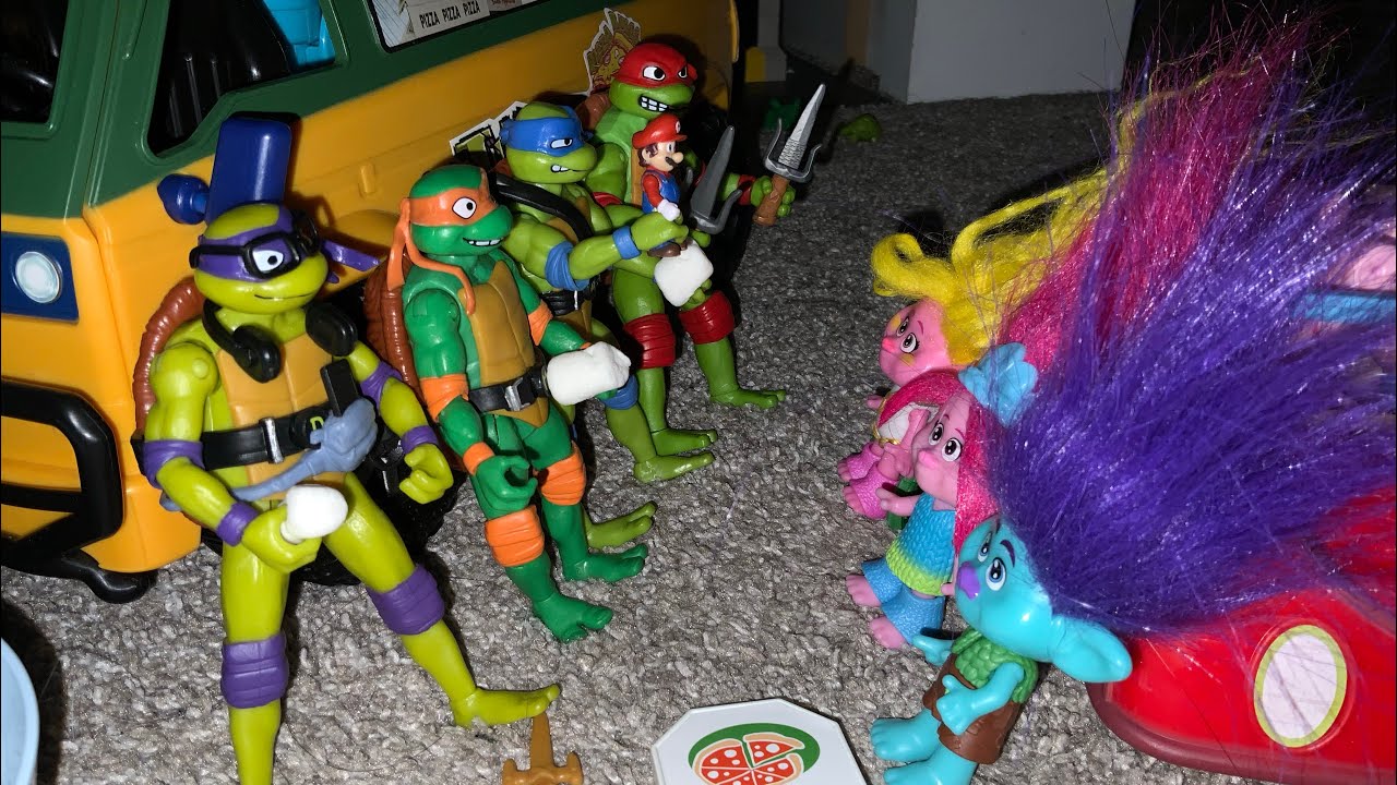 Teenage mutant ninja Turtles vs Trolls - YouTube