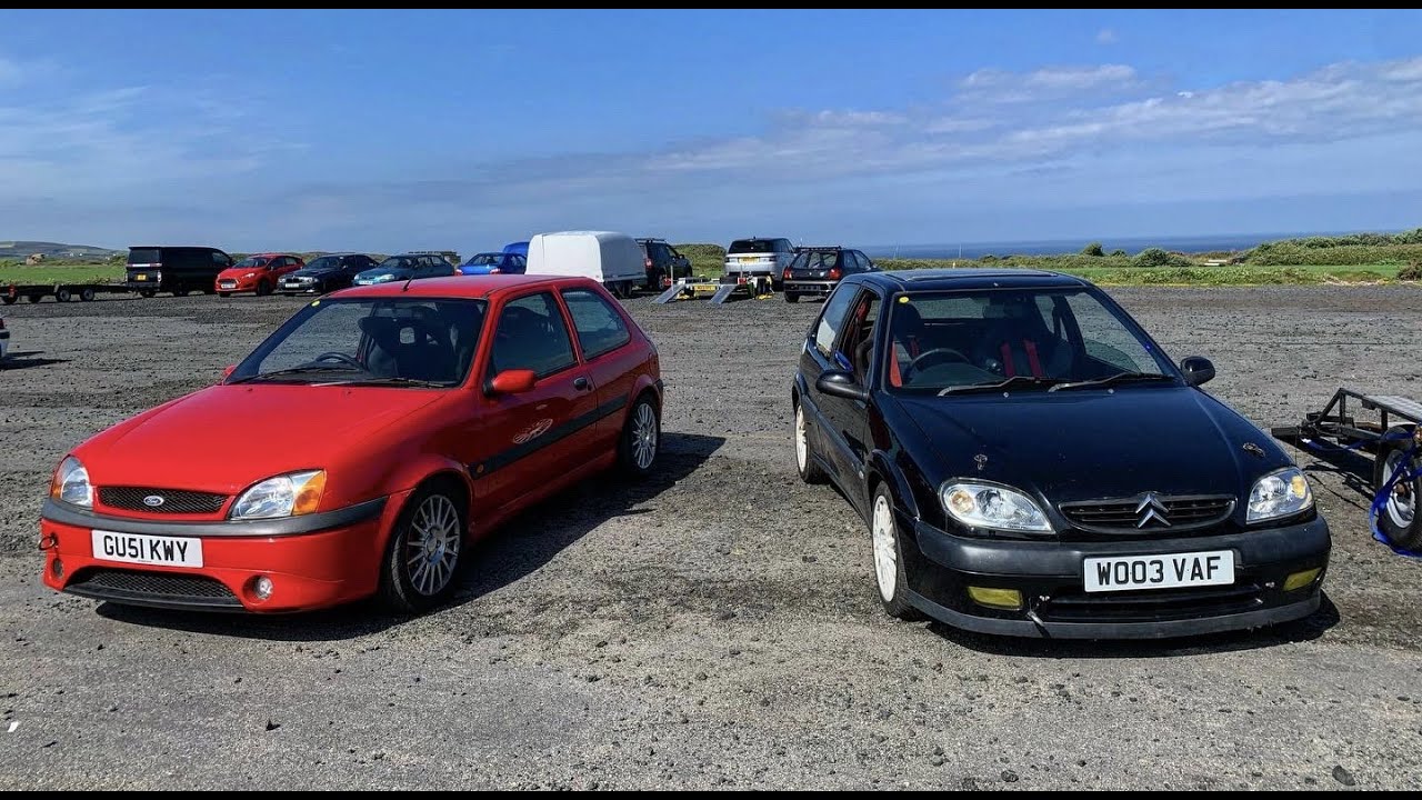MY FIRST EVER TRACK DAY - SAXO VTS - PERRANPORTH SPITFIRE RACEWAY - YouTube