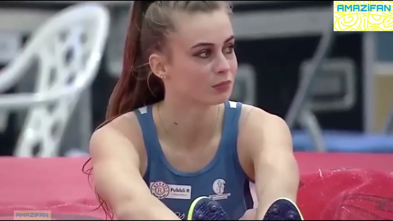 Maria Roberta Gherca Women Pole Vault - YouTube