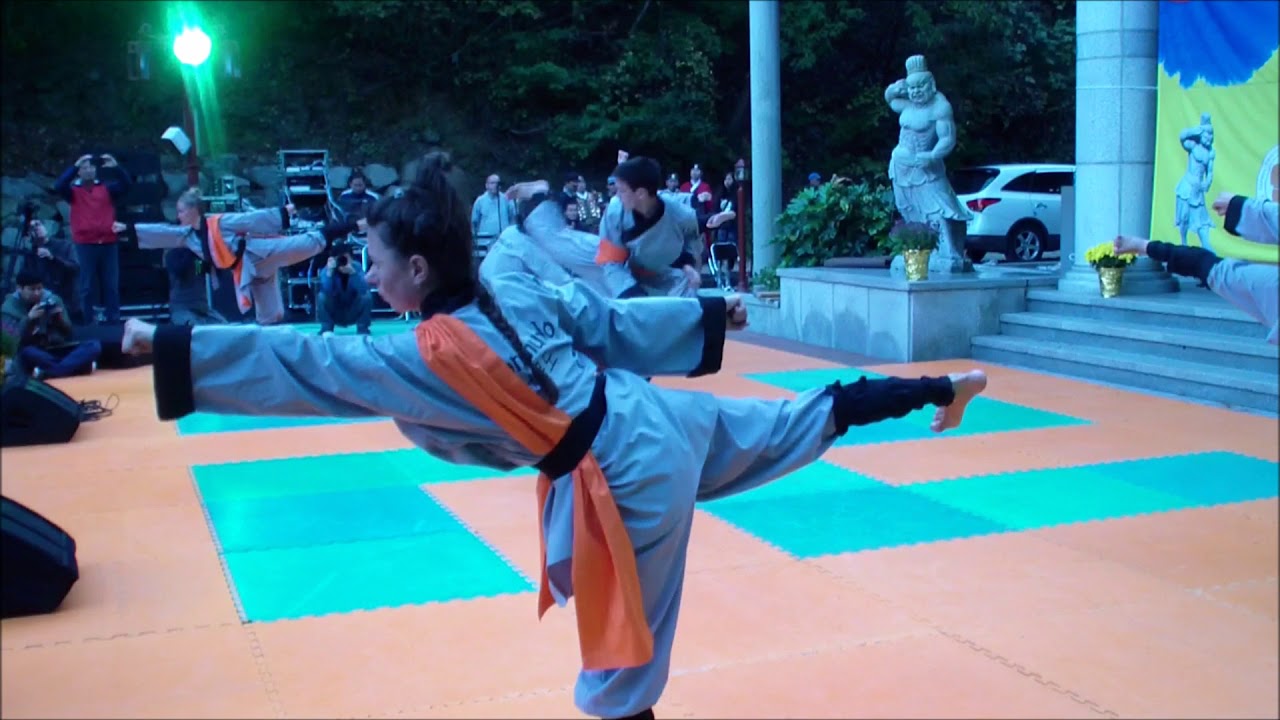Sonmudo/ Sunmudo. Europe team demonstration in the Temple Golgul - YouTube
