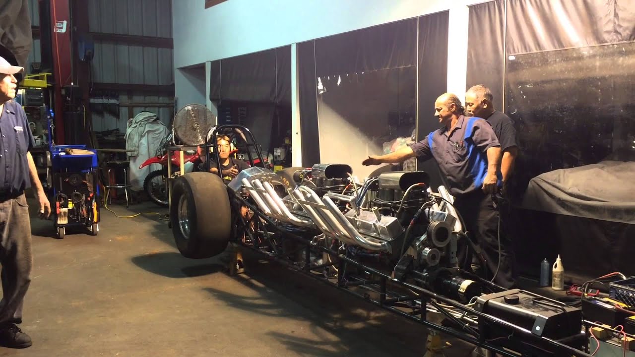 Injected Alcohol Twin Engine Dragster Fire Up - YouTube