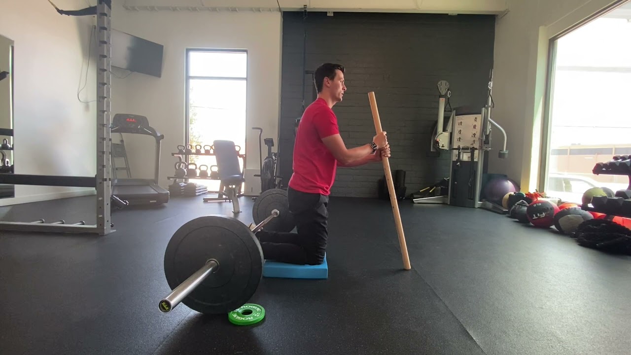 Reverse Nordic Hamstring Curl - YouTube