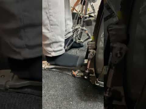 How to play fast triple strokes on a single pedal