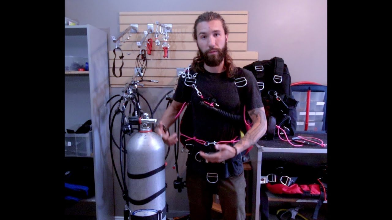 How To ... Set Up Sidemount Tank Rigging - YouTube