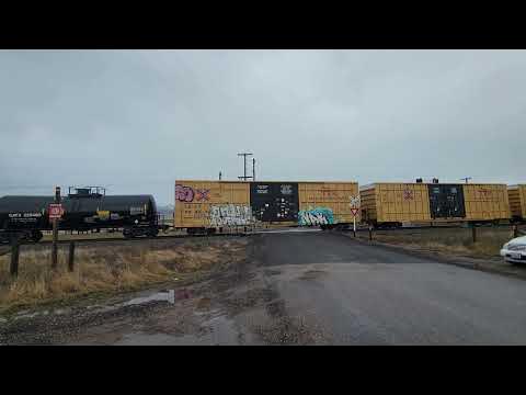 UP 5558 Dewey Lane - YouTube