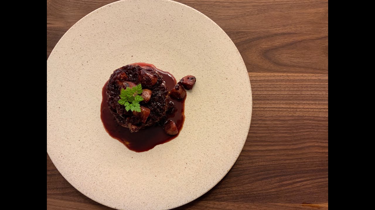 羅西尼牛排配蘑菇紅酒汁 Beef Rossini with Sauce Marchand de Vin - YouTube