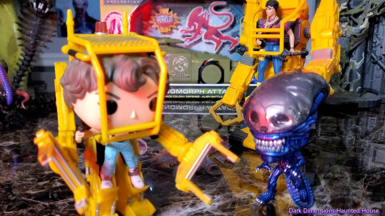 Aliens Exclusive Anniversary Funko Pops Xenomorph & Power Loader with ...