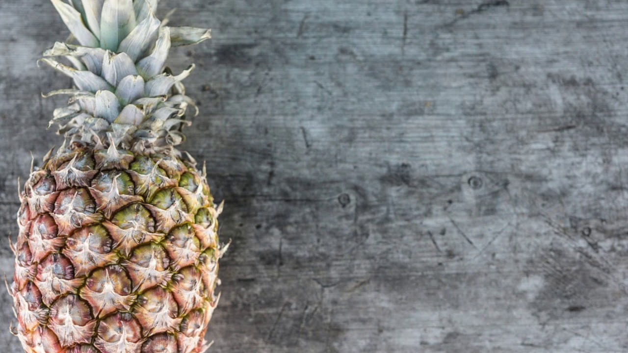 How to pick the BEST Pineapple - Explained in (1 Minute) - YouTube