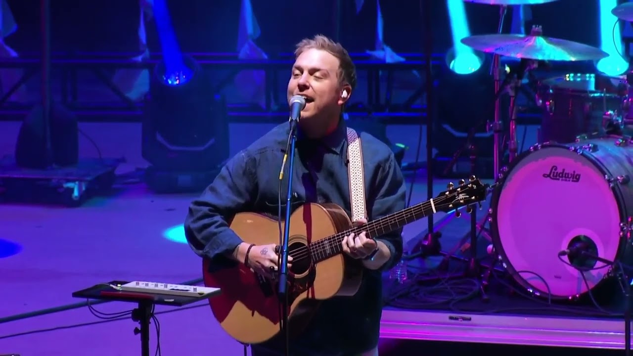 Trevor Hall live at Red Rocks April 28, 2022 (Night 1) - YouTube