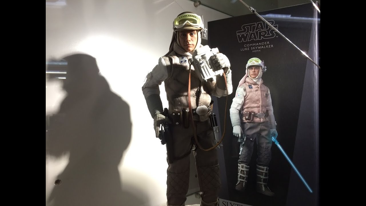 "First Look" Luke Skywalker Hoth version by Sideshow - YouTube