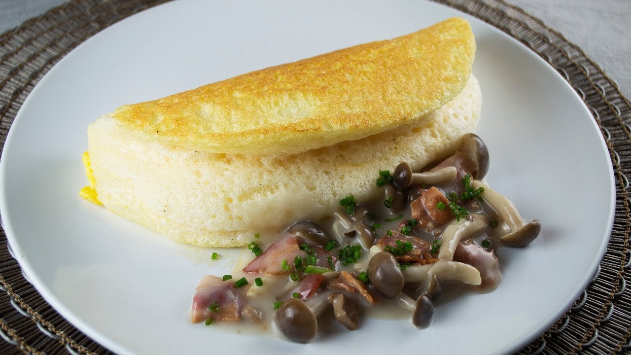 Fluffy Omelette - YouTube