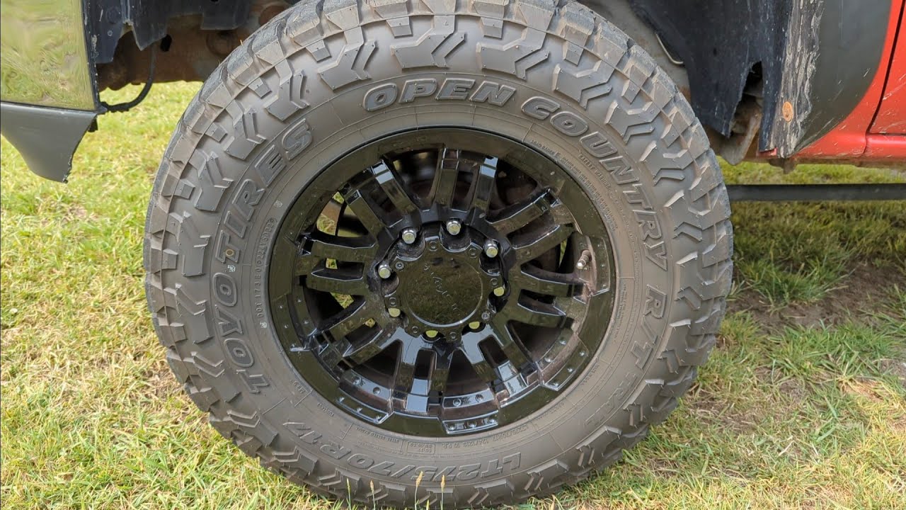 Toyo Open Country R/T Trail Early Thoughts & Observations - YouTube