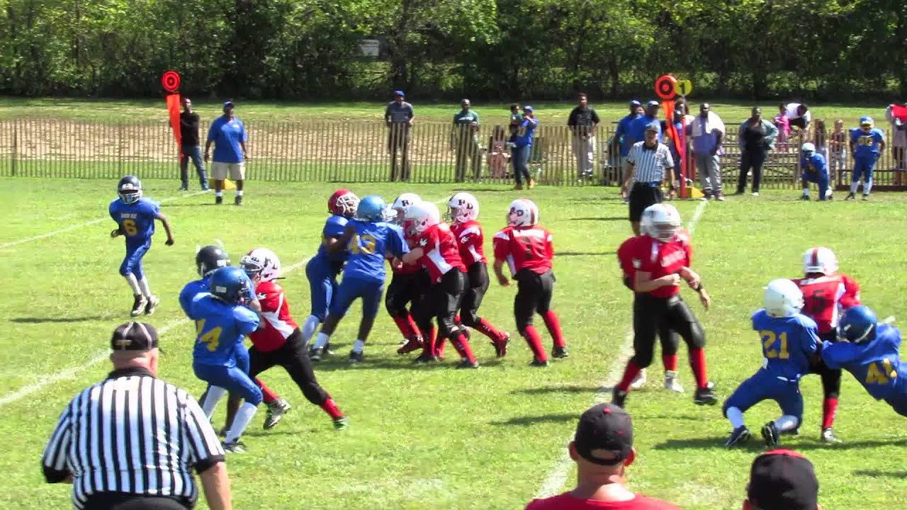 Levittown Red Devils vs Roosevelt #16 pushing them back - YouTube