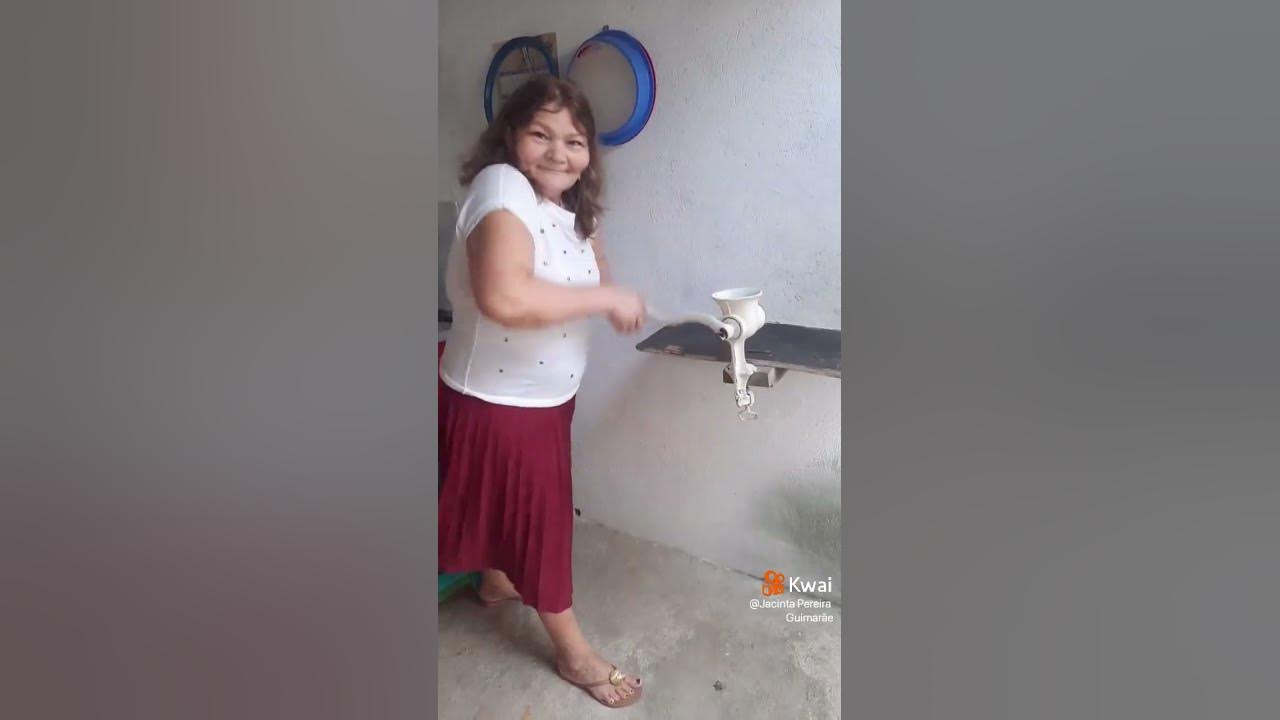 A Cademia em CASAAA.. - YouTube