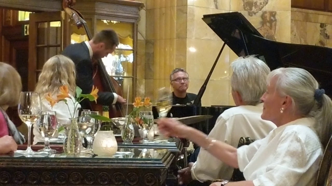 The Girl from Impanema - Brown Palace - Declan Scully - YouTube