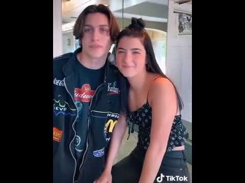 CHARLI D’AMELIO SMOKING OR VAPING ON VIDEO - YouTube