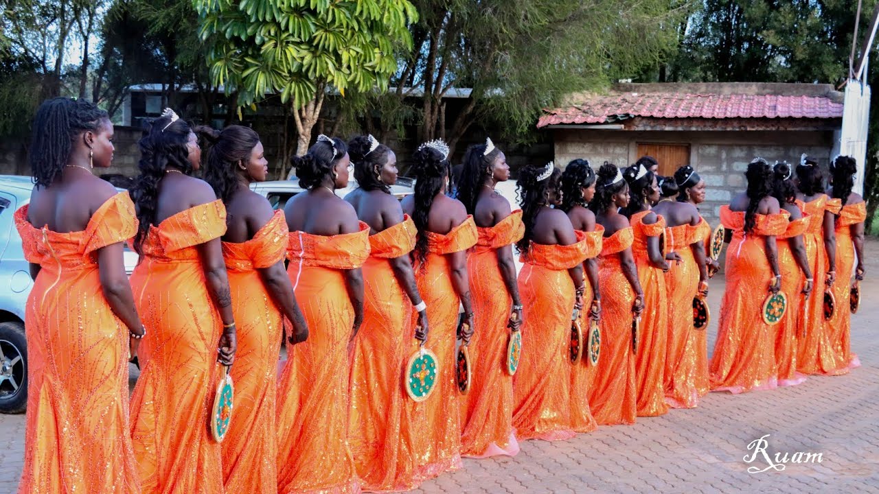 Queens of Unity Association Gift Representation to Tau Akiyooi_Eldoret ...