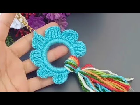 Easy and beautiful crochet keychain - YouTube