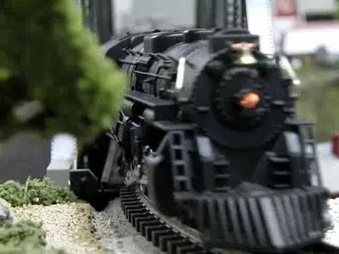 Model Train experiment - trying to make it look + sound real - YouTube