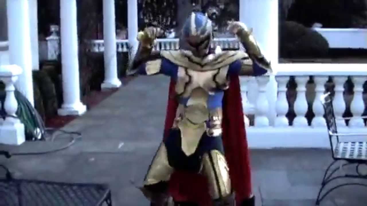 Solaris Knight Dancing - YouTube