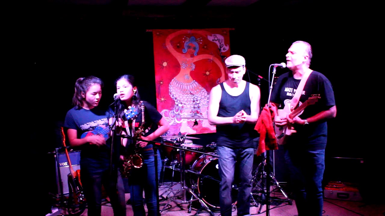 Linda Linda - Mate Power & Shimaï (The Blue Hearts cover) - YouTube
