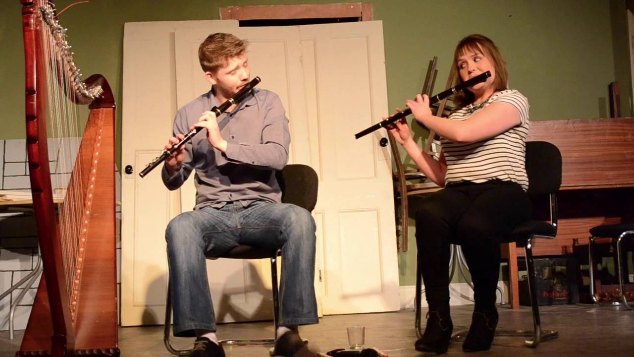 Oisín Morrison & Eibhlís Ní Shúilleabháin - YouTube