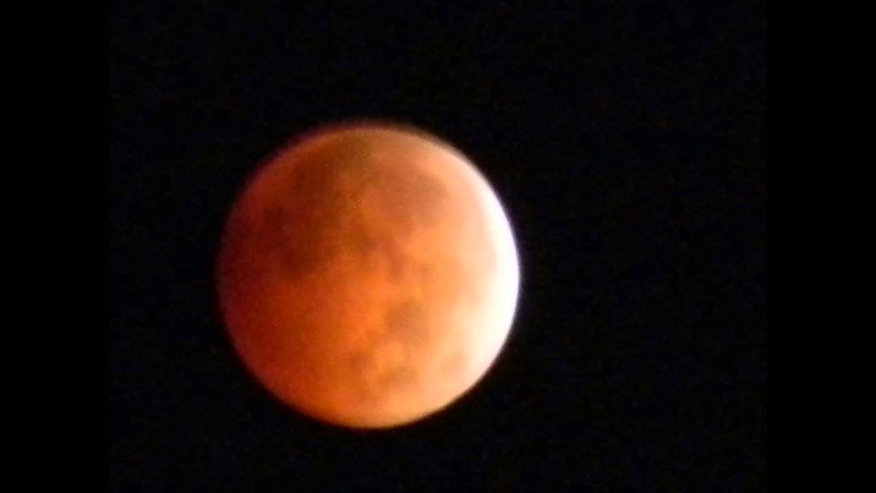 Oct 8 2014 lunar eclipse from Minneapolis, MN - YouTube