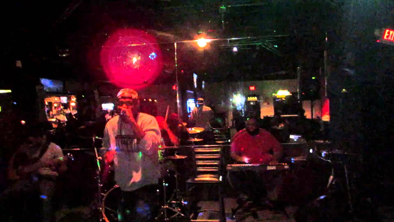 Emcee Logic Live at Static Lounge (01/05/15) - YouTube