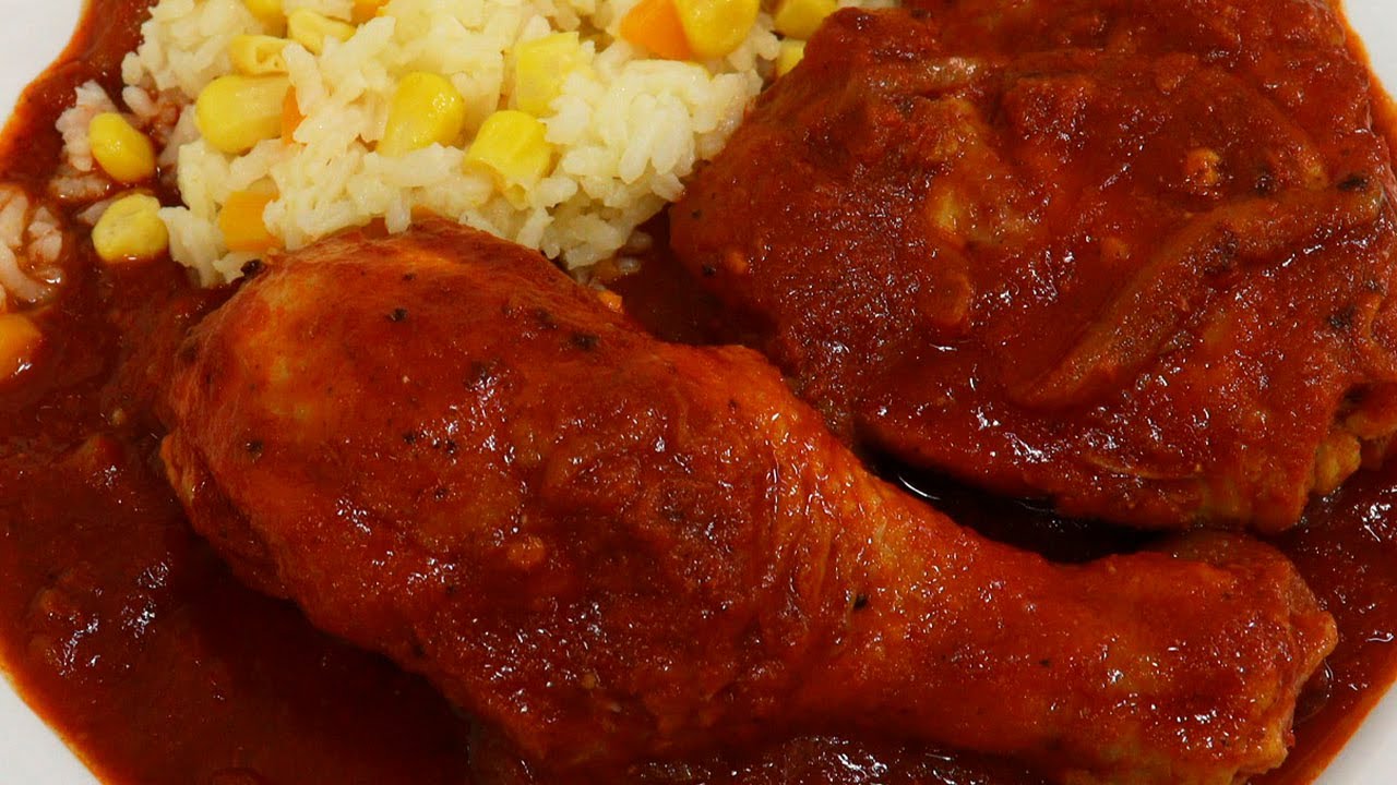 POLLO EN SALSA DE GUAJILLO - YouTube