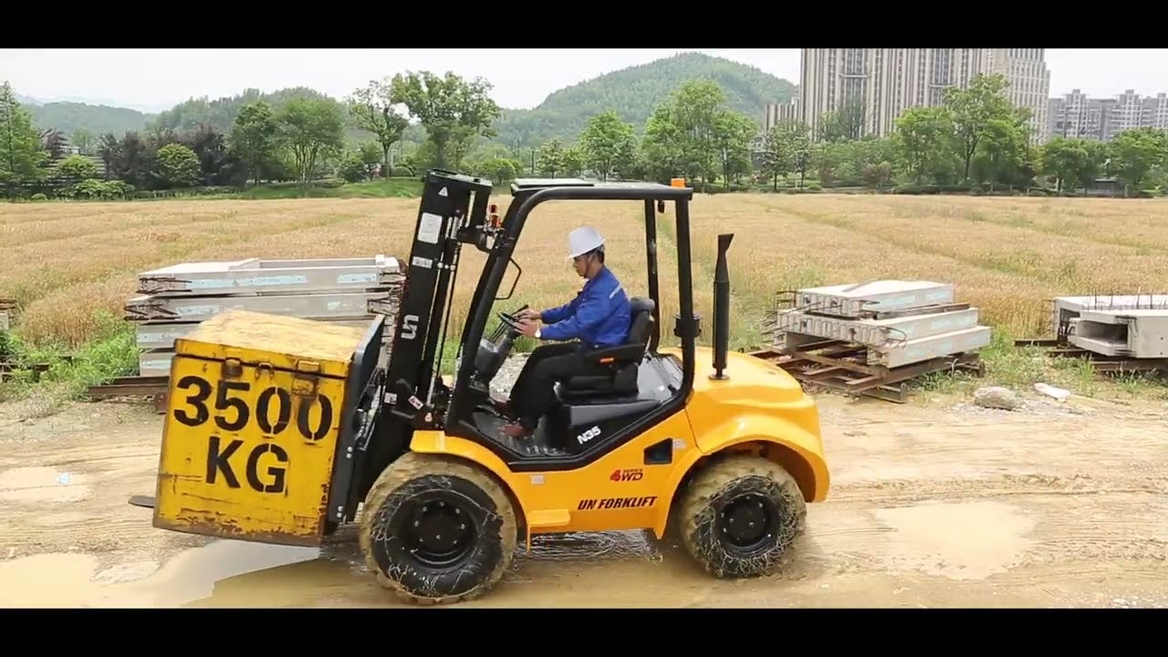 Four-Wheel Drive Rough Terrain Forklift - YouTube