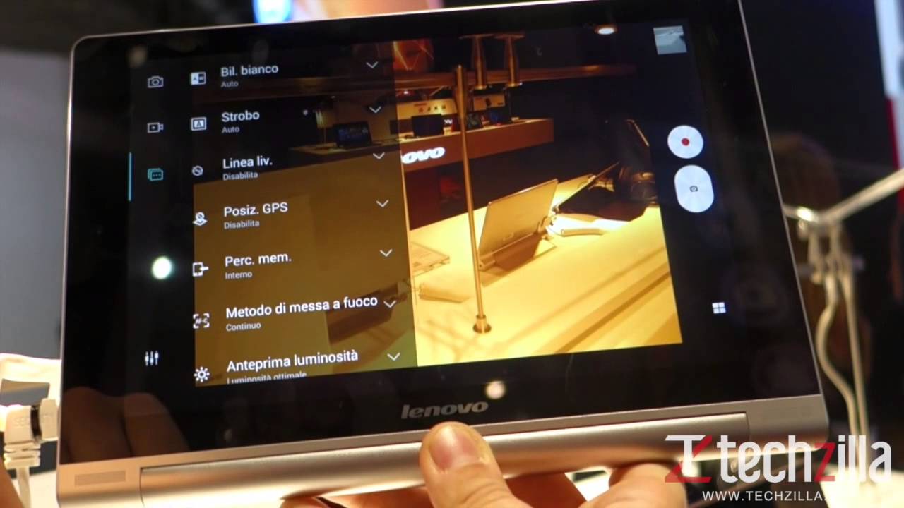 Lenovo Yoga Tablet 10 Plus hands-on da Techzilla | MWC 2014 - YouTube