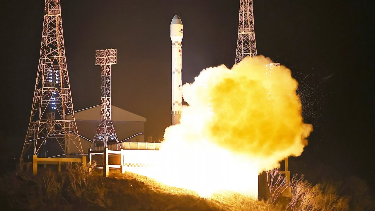 Chollima-1 launches Malligyong-1 - YouTube