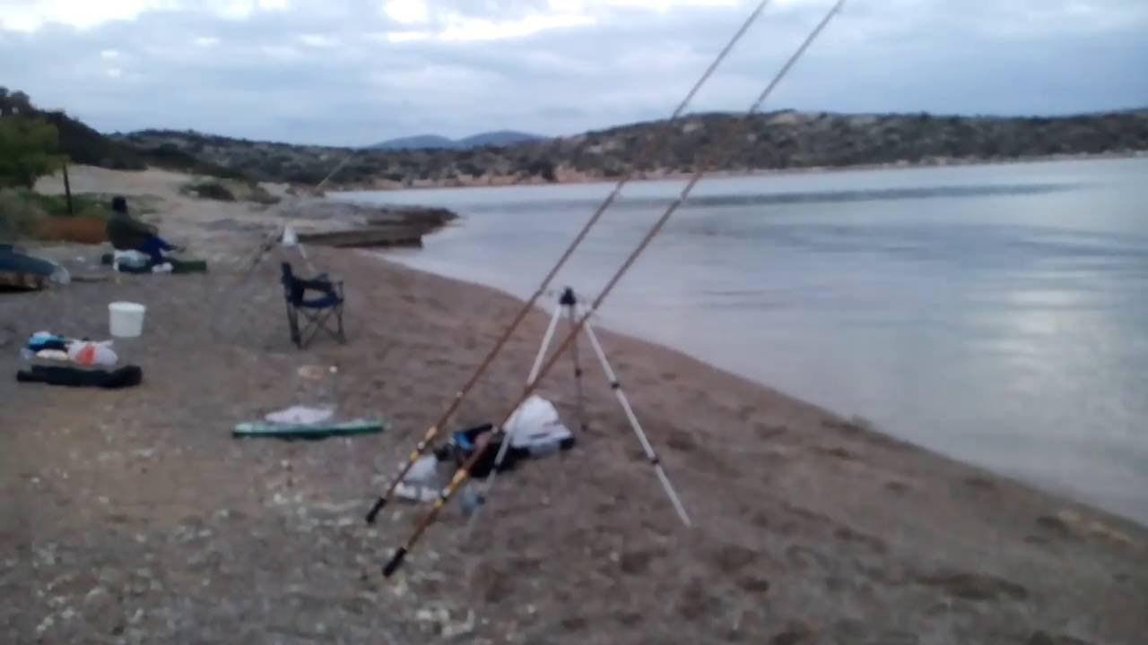 casting fishing ΨΑΡΕΜΑ ΜΕ ΚΑΛΑΜΙ - YouTube