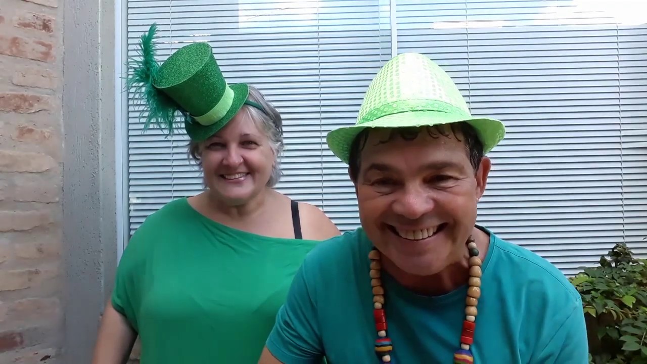 Os Marcianos - Márcio Coelho e Ana Favaretto - YouTube