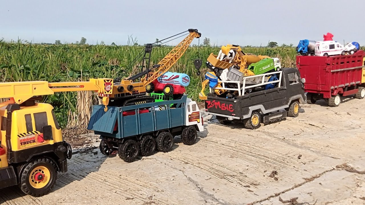 MOBIL OLENG PICK UP PENUH MOBIL MOBILAN, MOBIL BALAP, AMBULAN ...