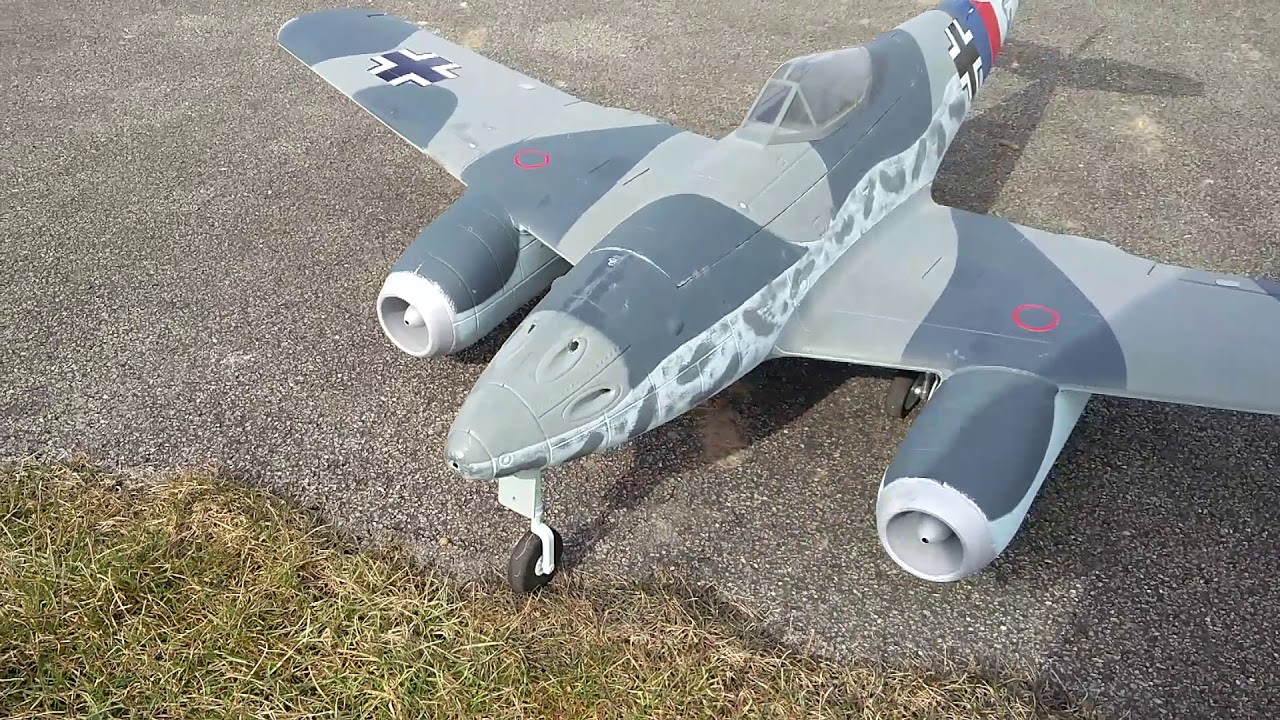 Dynam ME-262 3d printed intakes - YouTube