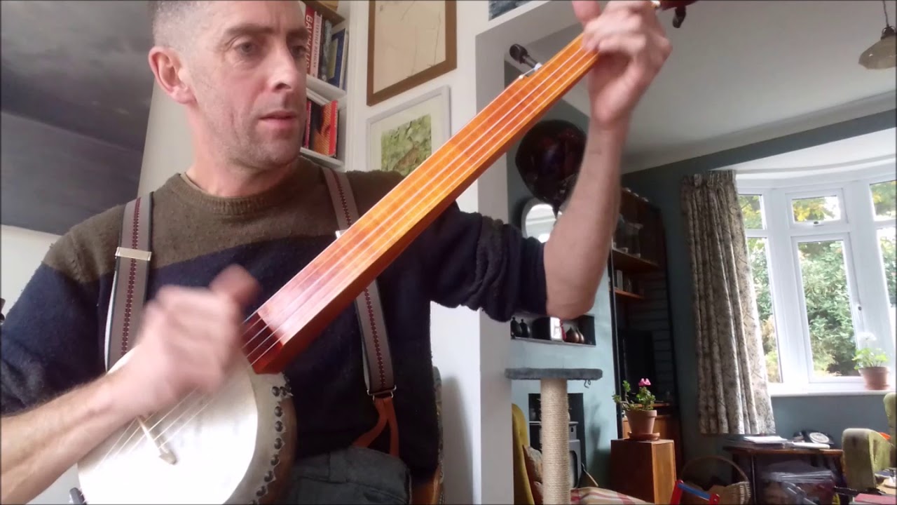 I wish i was a mole in the ground (clawhammer gourd banjo) - YouTube